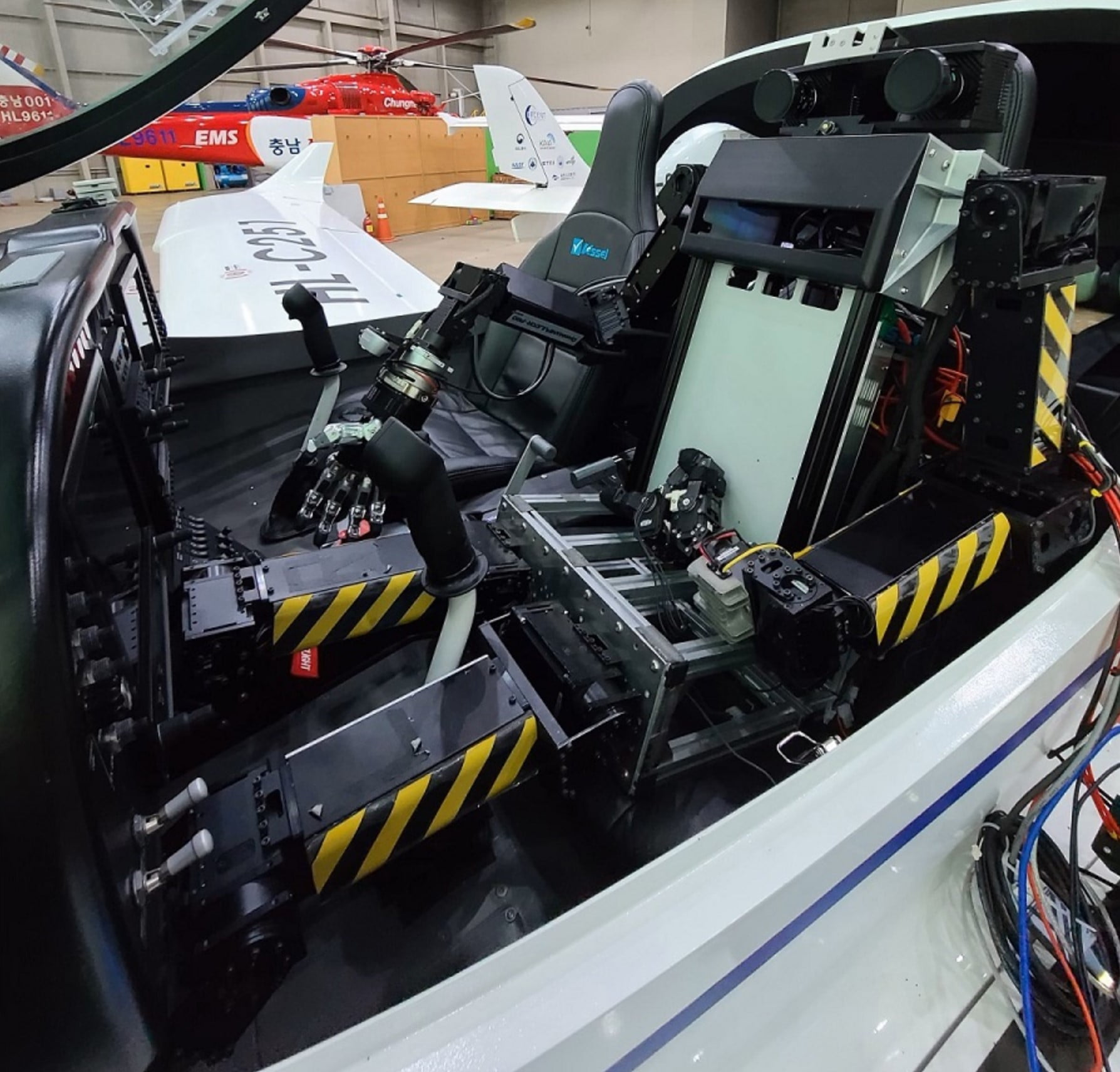 KAIST Humanoid Robot Pilot, PIBOT - SimplyBots